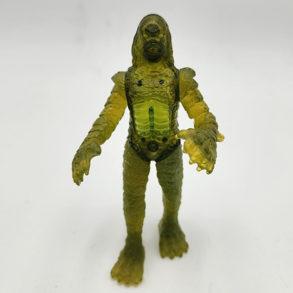 Burger King | Toys | Vintage 9s Swamp Thing Monster Action Figure 997 ...